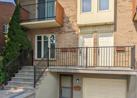 Balcons sur mesure à Montréal - Escalier Mtl